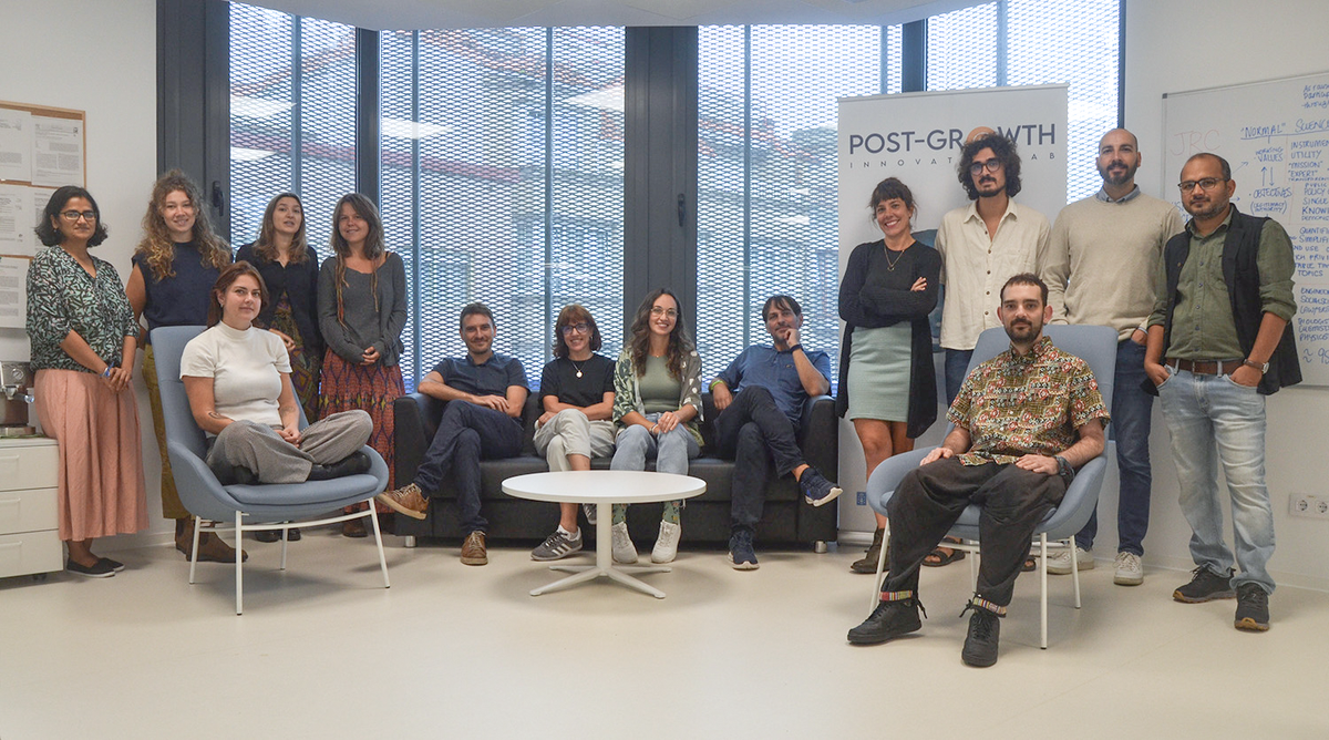 Home | Postgrowth Lab